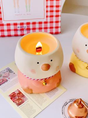 Cina Aromatic Ceramic Candle Holder Elegant Ceramic Candle Jar Decorative in vendita