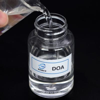 China Cold Resistance Dioctyl Adipate DOA Plasticizer Low Volatility For PVC Cable And Wire for sale
