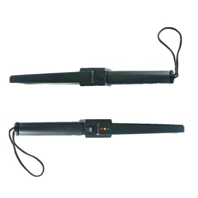China Waterproof Rechargable Hand Held Metal Detector Wand For Airport Check for sale