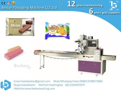 China Automatic Flow Pack Croissant Wafer Bread Packaging Machine 220V 50Hz for sale