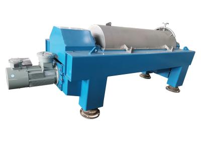 Cina Centrifuga Decanter A Scorrimento In Acciaio Inox Doppio Motore Bifase Con Spray in vendita