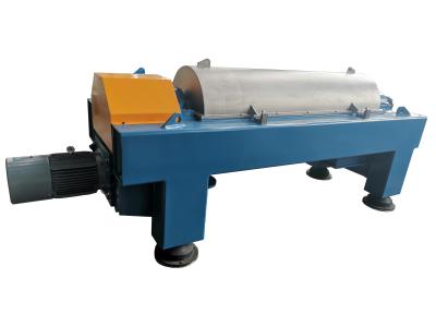 Cina Il decantatore di scarico del rotolo centrifuga la disidratazione dei fanghi 20m3/H di acciaio inossidabile in vendita