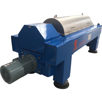 Cina Il decantatore di scarico del rotolo centrifuga l'acciaio inossidabile bifase per asciugare in vendita