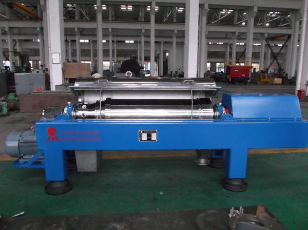 Quality Horizontal Screw Centrifuge For Sewage Treatment Centrifugal Dewatering System for sale