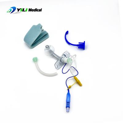 Cina Disposable Adult Sizes Medical Grade PVC Tracheostomy Tube With Suction Lumen in vendita