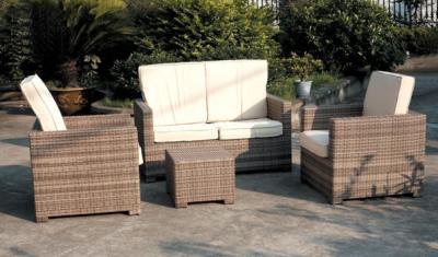 Cina mobilia del rattan 4pcs con il cuscino della parte posteriore di livello in vendita