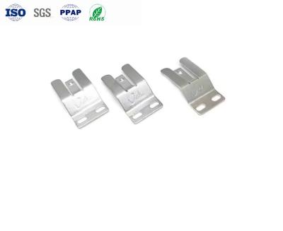 Cina Parti di timbrazione metallica di precisione personalizzate ROHS Stamp Strip SUS Screw Sheet Metal Shrapnel Part in vendita