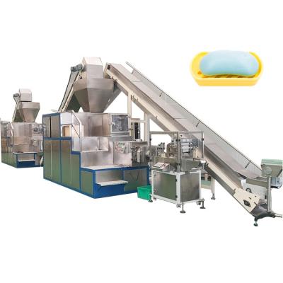 Cina 1000 kg/h Linea di produzione di sapone per stampaggio e modellazione con materiali in acciaio inossidabile in vendita