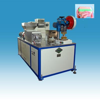 Cina 100-300 kg/h macchina per lo stampaggio del sapone con 10 kg/batch mixer 150 mm di diametro del piatto in vendita