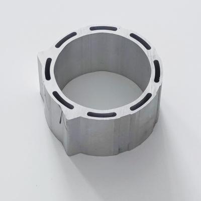 Cina 4080 T scanalano il profilo di alluminio di CNC per le estrusioni del portello scorrevole in vendita