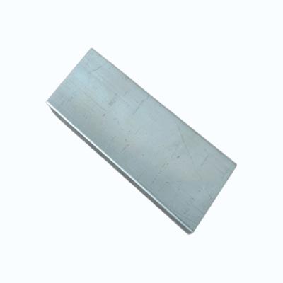 Cina Il corrimano di alluminio del tubo profila gli otturatori di vetro per costruzione in vendita