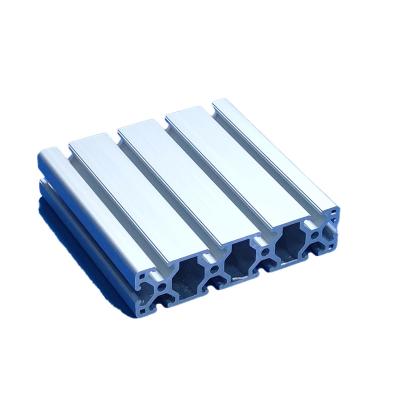Cina 60Series Industrial Aluminium Section Extrusion Profile Alloy Square Tube in vendita