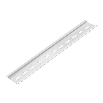 Cina T651 Anodized Bending Aluminum Rail Profile Extrusion With Long Service Time in vendita