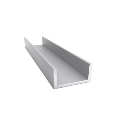 Cina T651 Anodized Bending Aluminum Rail Profile Extrusion With Long Service Time in vendita