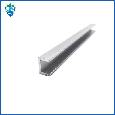 Cina 6000 Series Aluminum Profile Extrusion Rail Custom Size Extruded in vendita
