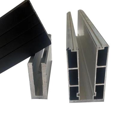 Cina Extrusion Process Aluminum Handrail Profiles Alloy 6060 Railing U Groove in vendita