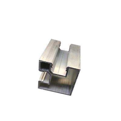 Cina Aluminum Profile U-Groove Guide Rail Chute Glass Aluminum Handrail Architectural Aluminum in vendita