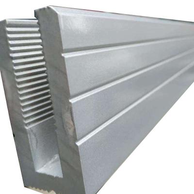 Cina Customized Aluminum Balcony Handrail Profiles Factory Competitive Price in vendita