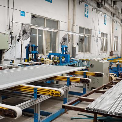 Cina 6063 Extrusion Anodized Aluminum Solar Panel Frame Aluminum Profile in vendita