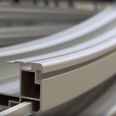 Cina Industrial Aluminium profiles Explore Versatile Curved Aluminum Tracks And t-Slot Hardware in vendita