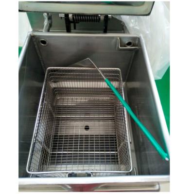 Cina 25L Electro Thermal Pressure Fried Chicken Machine 13.5 Kw Oil Filter Hotel Equipment in vendita