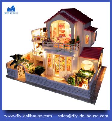 China miniature model dollhouse kid wooden doll house model D002 for sale