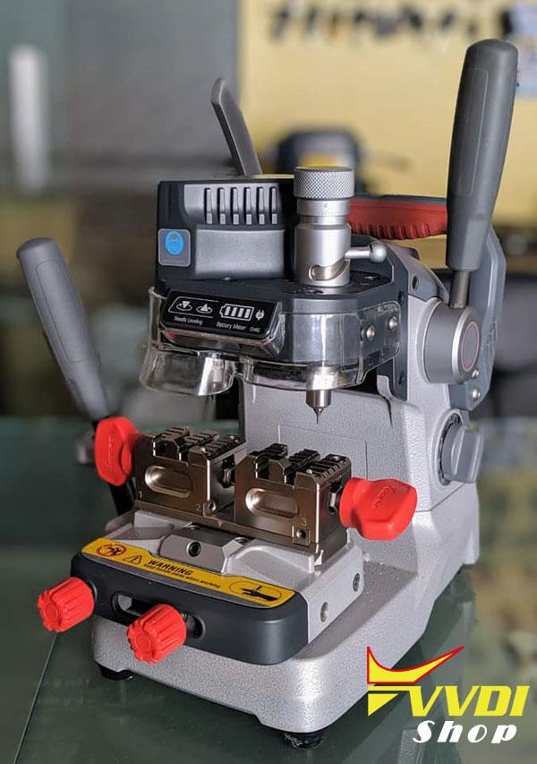 dolphin-xp007-body-1