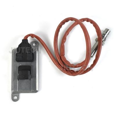 China Metal Nitrogen Oxide Sensor 2011649 5WK96628C For DAF Nox for sale