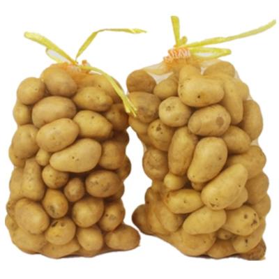 Cina 40*60cm PE riciclata legna da ardere imballaggio mesh sacchetto per la conservazione di patate di cipolla aglio in vendita