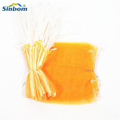 Cina Logo personalizzato 5 kg sacchetto a maglia per imballaggio di patate e frutta realizzato con materiale riciclato in vendita