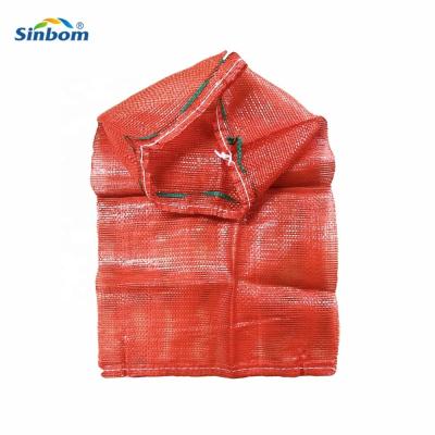 Cina 30 kg 50 kg Sacchetti di cipolle a maglia per l'imballaggio delle cipolle in materiale 100% PP/PE per ortaggi in vendita