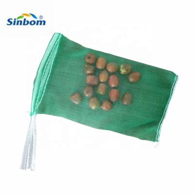 Cina Sacchetti a maglia piatta mono di frutta a stringa flessibile per un'imballaggio conveniente in vendita