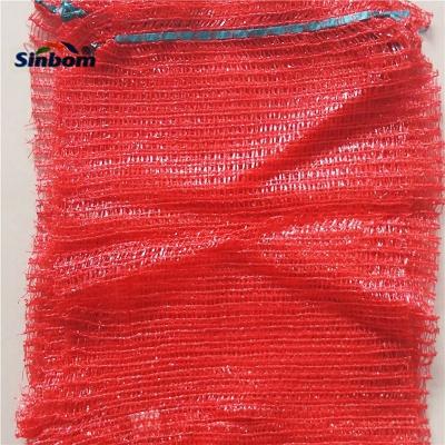 Cina PE Plastic Onion Mesh Raschel Net Bags per confezionamento personalizzato di aglio di patate in vendita