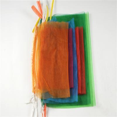 Cina Convenient Tie String Reticolato PE Monofilament Mesh Sacchetti di ortaggi per prodotti freschi in vendita