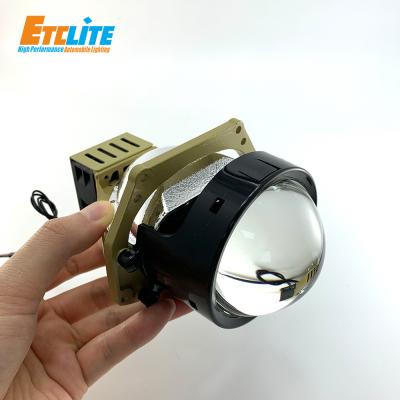 Chine Phares de lentille de projecteur de H4 LED adoptant de hautes puces de l'illumination 3570 CSP à vendre