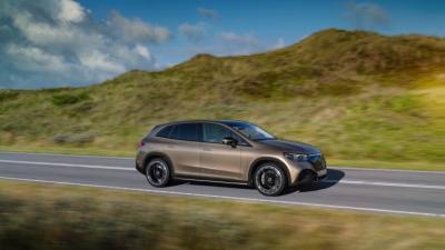 Cina Mercedes Benz EQE SUV 350 4MATIC AWD lussuosa auto elettrica in vendita
