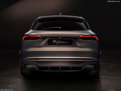 Cina Pure Electric New Energy Car With 450 Range And Max Speed 325km/H At Maserati Gran Turismo Folgore in vendita