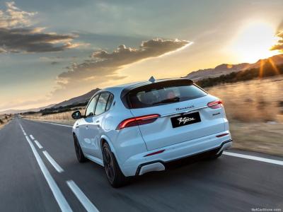 Cina Pure Electric New Energy Car With 450 Range And Max Speed 325km/H At Maserati Gran Turismo Folgore in vendita