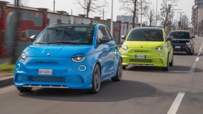 China Cute And Sporty At Abarth 500e Hot Hatchback Electric Car As Fun As Petrol 152P.S Motor Power Te koop