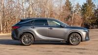 Chine SUV crossover luxueux 2024 Lexus RX 450h+ PHEV avec une autonomie électrique de 37 miles à vendre