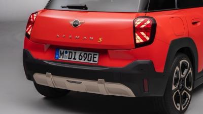 China Todo nuevo todo eléctrico MINI Aceman SE 54.2kwh Batería con un potente 215hp & 330N.m Motor 7.1s Aceleración de 0-100km / h en venta