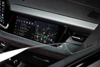 Cina Lunga autonomia con ricarica super veloce da 270 kW e attrezzature generose su Audi Q6e-tron puramente elettrico con potenza da 285 kW in vendita
