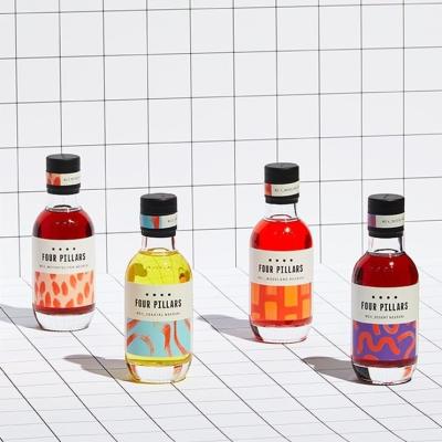 China Botella de vidrio de ginebra de cuatro pilares de 200 ml en venta