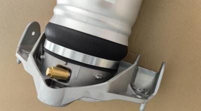 Cina Sospensione a aria Strut Assorbente di urti Frontale per Q7 Cayenne 7L8616040D in vendita