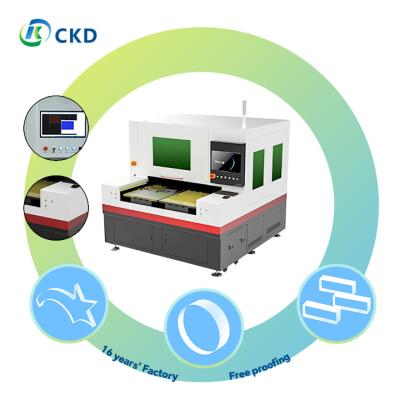 中国 ボリュームグラス加工 簡素化超高速ピーク秒次レーザーグラス切断機 ±2μm位置位置精度 販売のため