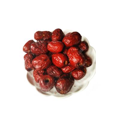 China Sweet Taste Vacuum Fried Fruit Chips Dry Fruits Dates Dubai Dates for sale