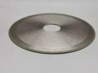 Cina 1F1 ha placcato la falegnameria a catena di Diamond Cutting Wheel Steel Saw che frantuma D120 in vendita