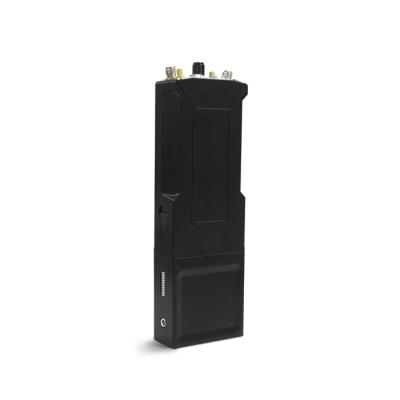 China IP66 MESH Radio For Police  4W MIMO 350MHz-4GHz Customizable for sale