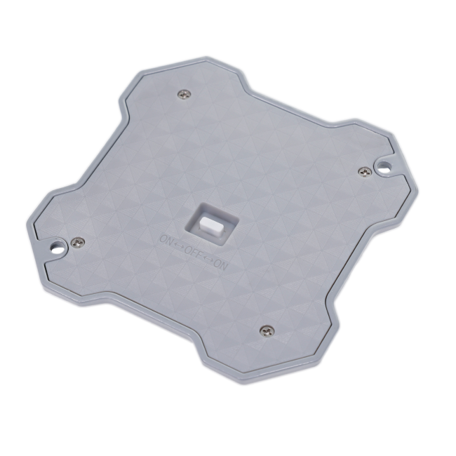 Solar Powered IP68 Waterproof LED Light  Solarlite Road Studs 3