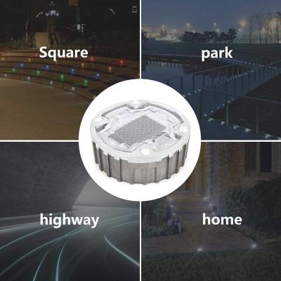 Cina Strada all'aperto impermeabile solare resistente del lampeggiatore LED del perno IP68 della strada in vendita